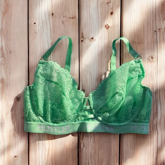 Hustler Hollywood | Intimates & Sleepwear | Hustler Hollywood Bras Set ...